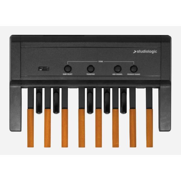 Studiologic製 電子オルガン用MIDI足鍵盤
