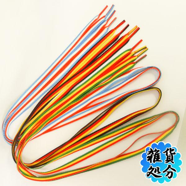 ※見出し画像のうち、赤白青の組み合わせは欠品です。再入荷の予定はございませんのでご了承ください。サイズ　長さ110cm×幅約1cm　６穴程度のスニーカーにぴったりサイズ。カラー　・黒×赤×黄・緑×黄×赤ご注意・ウェブサイトをご覧になる環境に...