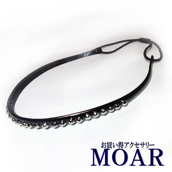 サイズ　太さ約8mmカラー　ブラックのラバー土台にシルバーのストーンご注意・落下などの衝撃や無理な力を与えると破損し、怪我に及ぶ恐れがあります。・装着したままのご入浴、就寝は商品の劣化や破損につながりますのでご注意ください。※配送方法として...