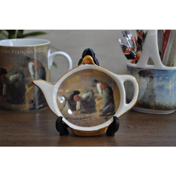 ミレー、ジャン=フランソワ作 落ち穂拾い画ティバックホルダーです,オシャレなスプーンレストとしてもお使いください商品コード：bug-mo材質：磁器サイズ：7.9cm D x 9cm H日本製Porcelain ware, Tea bug h...