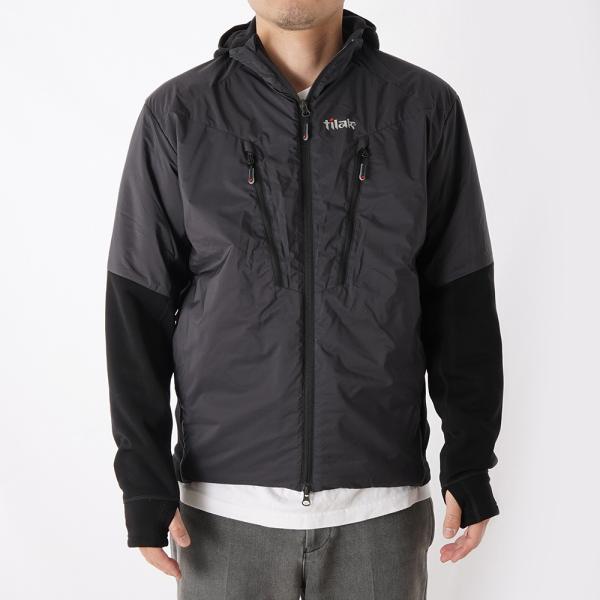 tilak(ティラック)は登山家Roman Kamler氏によって寝袋を製造する会社として1986年 チェコ共和国で創設された有数ブランドの一つ。ヒンズー教徒がオデコに付ける赤いマークを tika や　tilaka　と呼び、古代インドのサン...