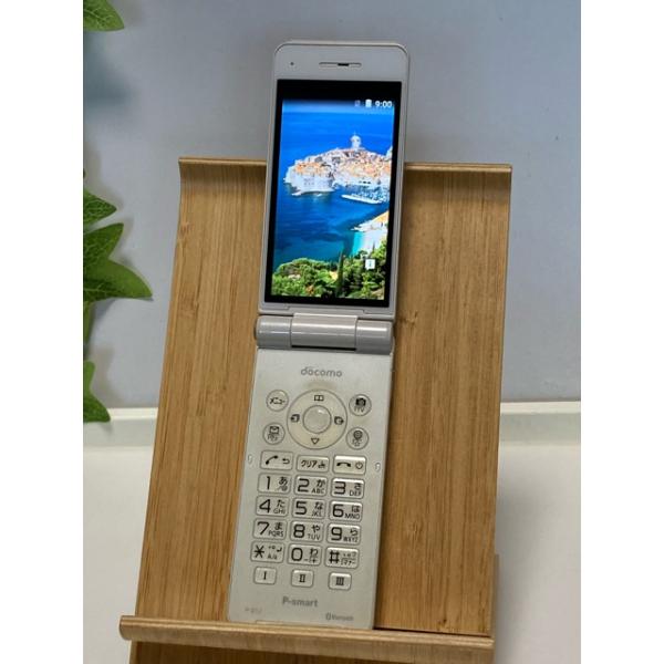 【発売日：2016年11月04日】P-smart ケータイ P-01J ドコモ SIMフリー