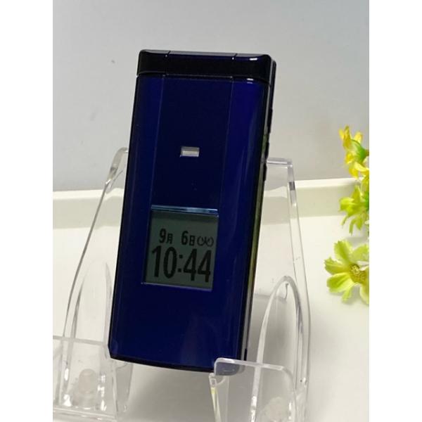 【発売日：2016年07月30日】かんたんケータイ KYF32高音質通話「au VoLTE」対応のかんたんケータイ販売時期：2016年夏モデル 液晶サイズ：3.4インチ 形状：折りたたみ メインカメラ画素数：800万画素 防水機能：○ 重量...
