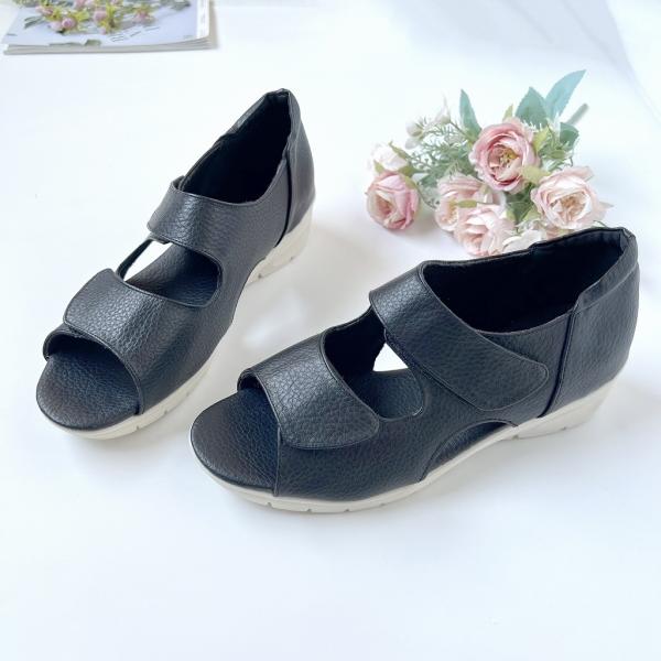 [サイズ] 22.5cm〜24.5cm[カラー] ブラック　キャメル[原産国] タイ[素材] 甲：合成皮革　底：TPR[高さ] 4cm