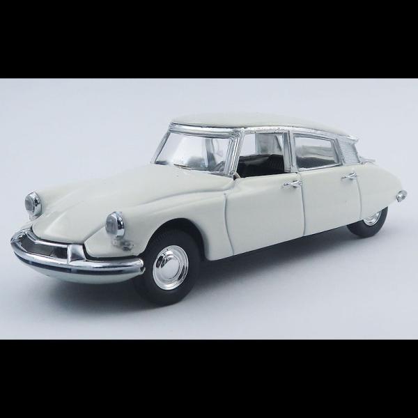 “Ispettore Ginko 所有車”メーカー：Rio(リオ)品番：RIO4720スケール：1/43（全長10cm）カラー：ホワイト開閉箇所：−＊この商品は店頭でも販売しています。　購入のタイミングによっては在庫切れとなる場合もございま...