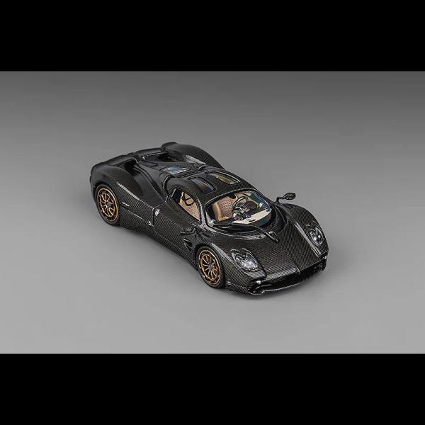 “世界限定99台即完売のウトピア”メーカー：CM-MODEL(CMモデル)品番：CM64-UTOPIA-04スケール：1/64（全長7cm）カラー：フルカーボン＊この商品は店頭でも販売しています。　購入のタイミングによっては在庫切れとなる場...