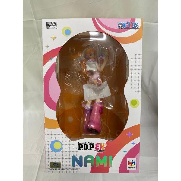 ■本体・付属品本体・付属品を含め内容物は揃っております（箱のみの出品ではございません）。付属品などがない場合は下記に記載をしております。■状態詳細【未開封・未使用品】本体美品外箱を含め目立つキズや汚れ等はなく、きれいです。外観上、中の商品自...