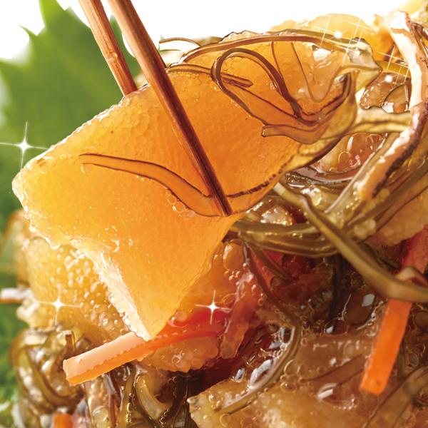 ■名称：数の子松前漬■原材料名：数の子（ロシア）、昆布、人参、砂糖、還元澱粉糖化物、醤油、蛋白加水分解物、かつおエキス、発酵調味料、スルメ、醸造酢/酒精、調味料（アミノ酸等）、増粘剤（キサンタンガム）、酸味料、保存料（ソルビン酸K）、（一部...