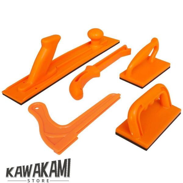 この 5 ピースの安全キットは、ルーターテーブル、シェイパー、バンドソー、テーブルソー、ジョイターのカッターやブレードに近づくのを助けるための、あなたの不可欠な安全保護となるように設計されています。 狭い V スタイル プッシュスティックか...