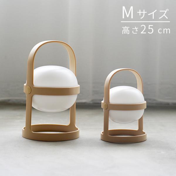 【DETAILS】北欧スローライフに欠かせないキャンドルやランタンのあかり。【商品サイズ】直径148×高さ250（mm） 【材質】GRS認証 再生プラスティック【カラー】ウィート【重量】456（g）【仕様】◯電 源USB接続 ： USBTy...