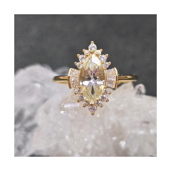 R1504ブラジル産　アクアマリン1.06ct脇石：キュービックジルコニアシルバー925 18KGPリングフリーサイズ （8号〜19号位）※サイズを合わせてからお届けさせていただきますので、ご注文の際はご希望のサイズをお知らせください縦：1...