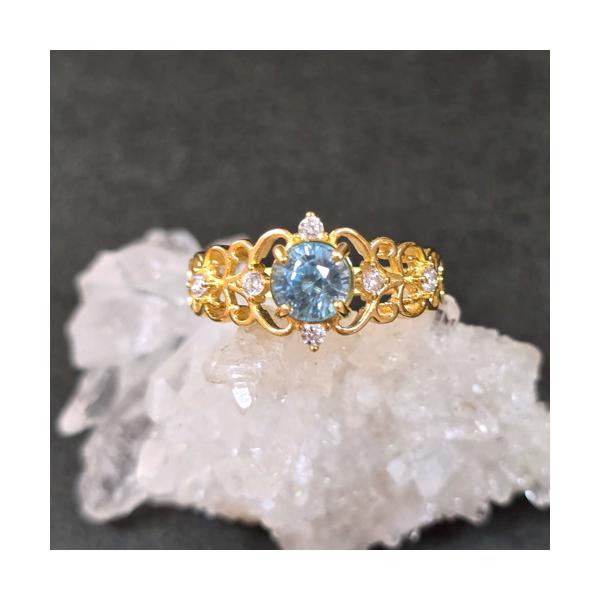 R1972カンボジア産　ブルージルコン1.21ct脇石：キュービックジルコニアシルバー925 18KGPリングフリーサイズ （9号〜18号位）※サイズを合わせてからお届けさせていただきますので、ご注文の際はご希望のサイズをお知らせください縦...