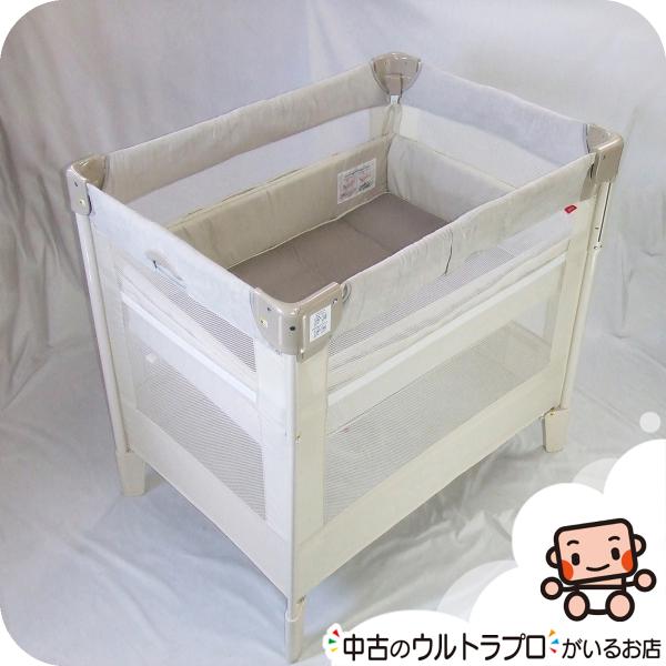 ■ 商品のご説明アップリカ Apricaココネルエアープラス COCONEL AIR PLUS です。「ねむれる・たためる・運べる」ベビーベッドとして人気の、折りたたみ式ベビーベッドです。コンパクトに折りたたんで持ち運びができるため、ご自宅...