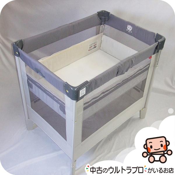 ■ 商品のご説明快適にねむれて、コンパクトにたためる「ココネル エアー AB」は、コンパクトに折りたためる構造でありながら、PSC・SGマークを取得した安心・安全なベビーベッドです。赤ちゃんが快適にねむれるように、通気性のある「やわらかマッ...