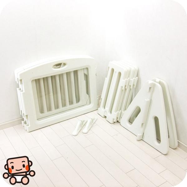 ■ 商品のご説明置くだけの簡単設置が魅力のキッズパーテーションに向こう側が見える大きな窓がついた新モデルが登場！【製品仕様】現状優先本体パネル：約幅83.5×奥行3.5×高さ61cmジョイント：約幅26×奥行3.5×高さ56cm高さ：約60...