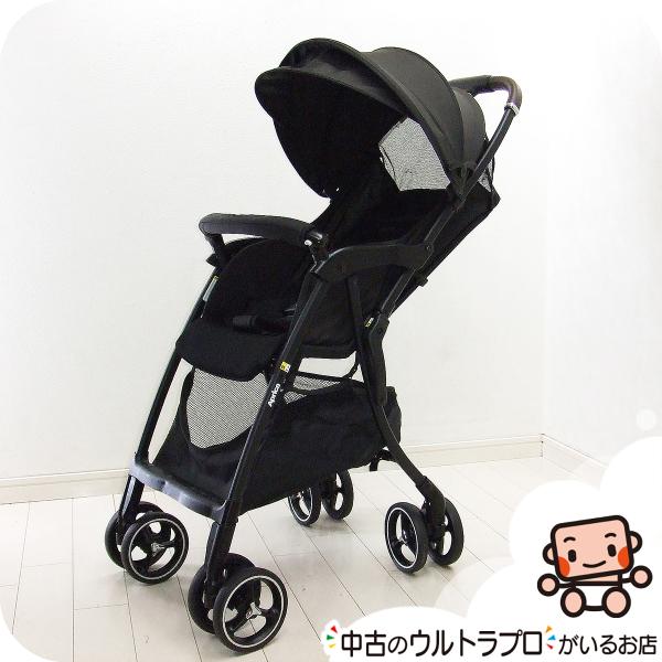 ■ 商品のご説明アップリカ Aprica ベビーカー『マジカルエアー フリー』です。【ここがすごい！】4輪フリーでスッと真横に快適スライド走行が可能です。・軽量3.9kgで、持ち運びがラクラク！・片手ワンタッチで、開閉カンタン！・安定性が高...