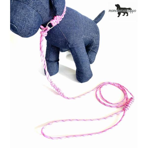 首輪の脱着が楽ちんです！デザインから制作に至るまで一人の作家が丁寧に時間をかけて作成しております。お届けまでに少しお時間をいただきますが、ももたろうのしっぽでしか手に入らないオリジナルのパラコード首輪を楽しみにお待ちいただけると幸いです。こ...