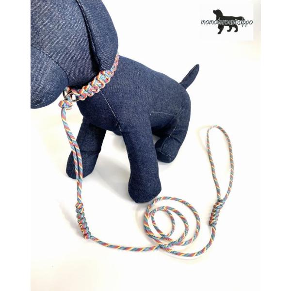 首輪の脱着が楽ちんです！デザインから制作に至るまで一人の作家が丁寧に時間をかけて作成しております。お届けまでに少しお時間をいただきますが、ももたろうのしっぽでしか手に入らないオリジナルのパラコード首輪を楽しみにお待ちいただけると幸いです。こ...