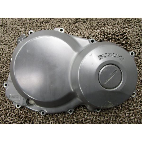 RF400R　　　クラッチカバー 商品説明始動確認済み車両からの取り外しとなります。使用感等に伴うキズ、サビ、若干削れ箇所ございます。商品の状態は、画像にてご確認下さい。OH素材に、いかがですか♪中古品の為、神経質な方のご入札はご遠慮願いま...