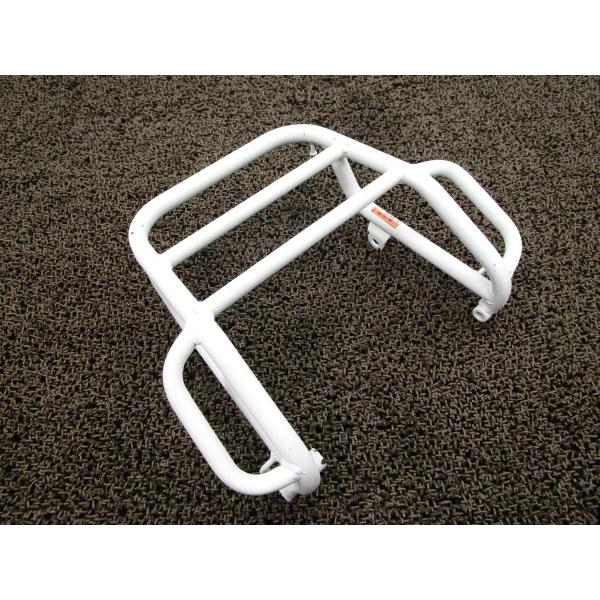 ジェベル250XC　リアキャリア商品説明始動確認済み車両からの取り外しとなります。使用感等に伴うキズ、サビございます。商品の状態は、画像にてご確認下さい。修復素材に、いかがですか♪中古品の為、神経質な方のご入札はご遠慮願います。【車両情報】...