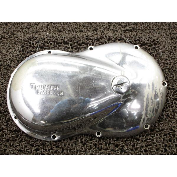 トライアンフ T20 タイガーカブ　エンジンカバー商品説明使用感等に伴うキズ、サビございます。裏側の取付穴に削れ、突起が削れている箇所ございます(画像6枚目参照)。取付部にヒビございます(画像7、8枚目参照)。凹みございます(画像9、10枚...