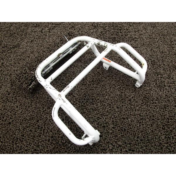 ジェベル250XC　リアキャリア商品説明始動確認済み車両からの取り外しとなります。使用感等に伴うキズ、サビございます。溶接加工されております。商品の状態は、画像にてご確認下さい。修復素材に、いかがですか♪中古品の為、神経質な方のご入札はご遠...