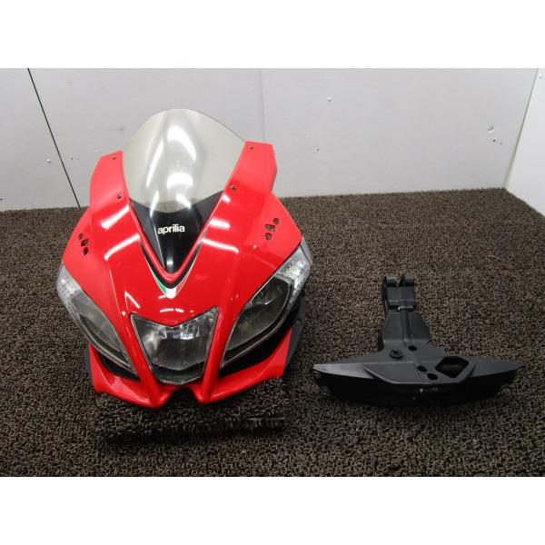 アプリリア RS4 125　アッパーカウル スクリーンヘッドライト 商品説明始動確認済み車両からの取り外しとなります。使用感等に伴うキズございます。左の電球にツメ欠けございます。反射板に一部焦げたような痕ございます。右のヘッドライト内部に欠...