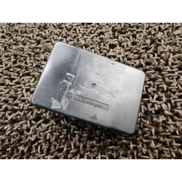 CRM80　イグナイターCDI商品説明始動確認済み車両からの取り外しとなります。使用感等に伴うキズございます。商品の状態は、画像にてご確認下さい。修復素材に、いかがですか♪中古品の為、神経質な方のご入札はご遠慮願います。【車両情報】■メーカ...