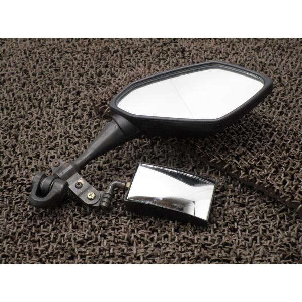 CB400SB レボ　ミラー 補助ミラー付商品説明始動確認済み車両からの取り外しとなります。使用感等に伴うキズ、サビございます。ケースにガリキズございます。商品の状態は、画像にてご確認下さい。修復素材に、いかがですか♪中古品の為、神経質な方...