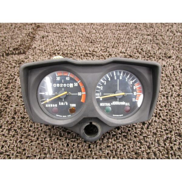 AR50S　メーター スピード タコ インジケーターランプ商品説明始動確認済み車両からの取り外しとなります。使用感等に伴うキズございます。スピードメーターの針振れ確認取れております。タコメーターの針は不良です。商品の状態は、画像にてご確認下...