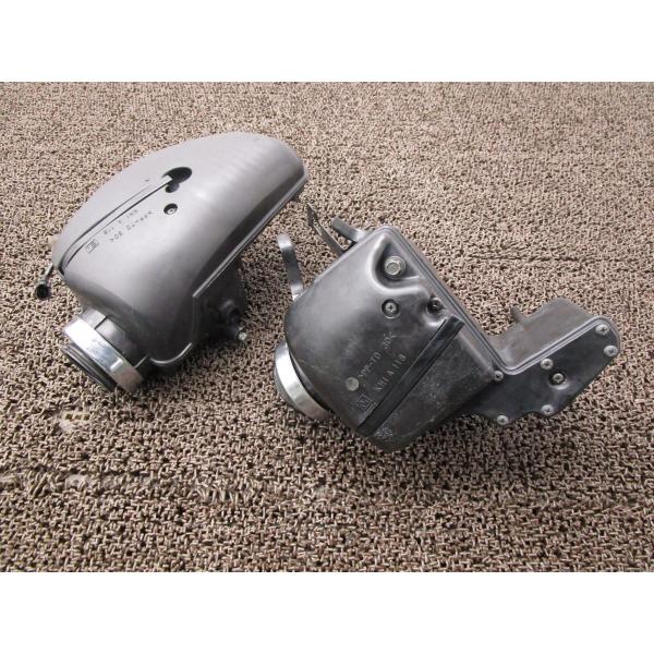 W650　エアクリーナーボックス商品説明始動確認済み車両からの取り外しとなります。使用感等に伴うキズございます。商品の状態は、画像にてご確認下さい。修復素材に、いかがですか♪中古品の為、神経質な方のご入札はご遠慮願います。【車両情報】■メー...