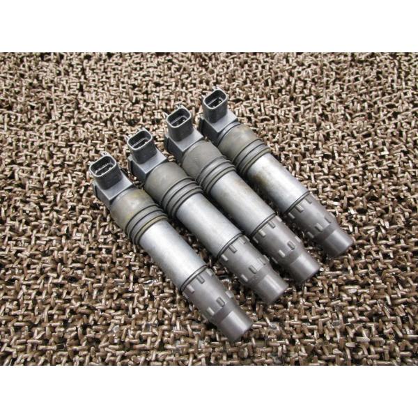 GSX-R750　ダイレクトイグニッションコイル商品説明始動確認済み車両からの取り外しとなります。使用感等に伴うキズございます。商品の状態は、画像にてご確認下さい。修復素材に、いかがですか♪中古品の為、神経質な方のご入札はご遠慮願います。【...