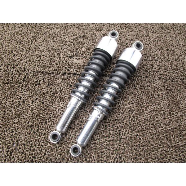 YB125SP　リアサスペンション商品説明始動確認済み車両からの取り外しとなります。使用感等に伴うキズ、サビございます。商品の状態は、画像にてご確認下さい。修復素材に、いかがですか♪中古品の為、神経質な方のご入札はご遠慮願います。【車両情報...