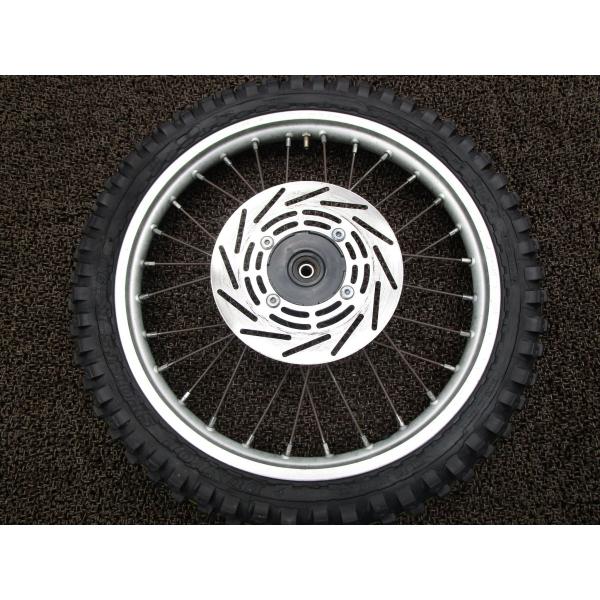 CRM80　フロントホイール ディスク商品説明始動確認済み車両からの取り外しとなります。使用感等に伴うキズ、サビございます。タイヤにヒビございます。商品の状態は、画像にてご確認下さい。修復素材に、いかがですか♪中古品の為、神経質な方のご入札...