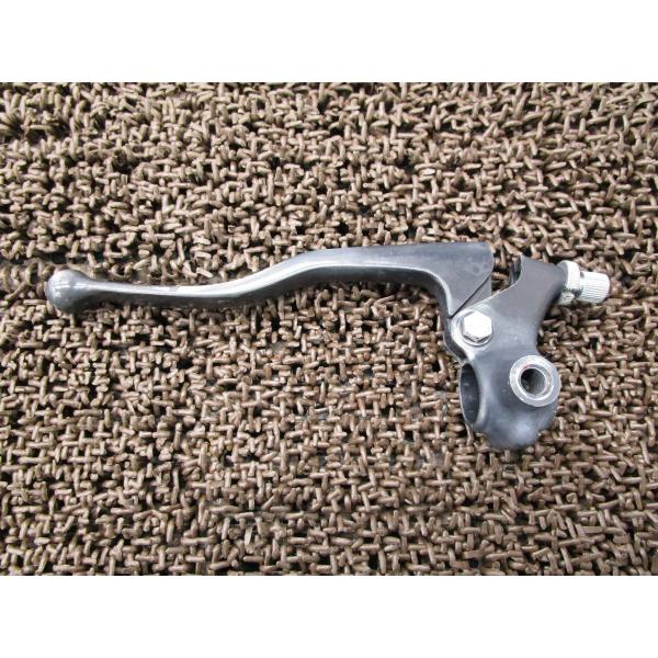 CRM80　クラッチレバー ホルダー商品説明始動確認済み車両からの取り外しとなります。使用感等に伴うキズございます。商品の状態は、画像にてご確認下さい。修復素材に、いかがですか♪中古品の為、神経質な方のご入札はご遠慮願います。【車両情報】■...