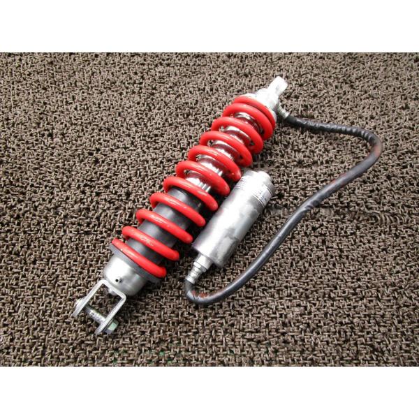 CRM80　リアサスペンション商品説明始動確認済み車両からの取り外しとなります。使用感等に伴うキズ、サビございます。商品の状態は、画像にてご確認下さい。修復素材に、いかがですか♪中古品の為、神経質な方のご入札はご遠慮願います。【車両情報】■...