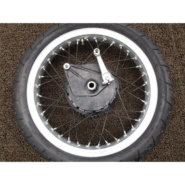 CB250RS-Z　リアホイール スプロケット ブレーキドラム商品説明始動確認済み車両からの取り外しとなります。使用感等に伴うキズ、サビございます。ホイールのリムに欠けキズございます(画像7枚目参照)。タイヤにヒビございます。商品の状態は、...