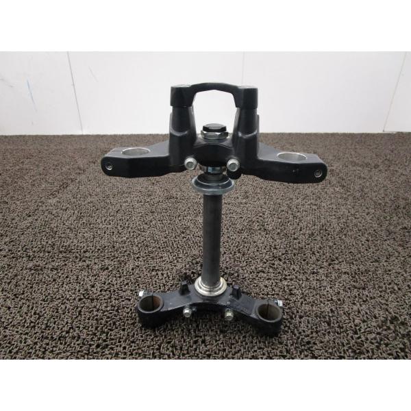 GSX-S125　トップブリッジ ステム商品説明始動確認済み車両からの取り外しとなります。使用感等に伴うキズ、サビございます。商品の状態は、画像にてご確認下さい。修復素材に、いかがですか♪中古品の為、神経質な方のご入札はご遠慮願います。【車...