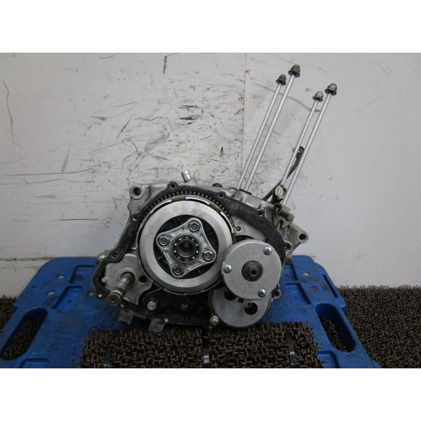 TL125　エンジン腰下 クラッチハウジングクランクケース商品説明クランキング確認済みエンジンとなります。使用感等に伴うキズ、サビございます。オイルを抜いての保管となります。商品の状態は、画像にてご確認下さい。部品取り・OH素材に、いかがで...