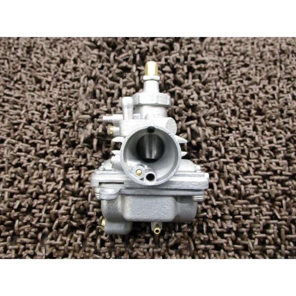 RD50　キャブレター商品説明始動確認済み車両からの取り外しとなります。使用感等に伴うキズ、サビございます。チョークは欠品しております。ピストン固着は見受けられませんが、OH前提でお考え下さい。商品の状態は、画像にてご確認下さい。OH素材に...