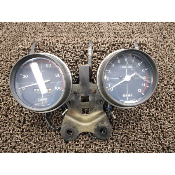 RD50　メーター スピード タコ商品説明始動確認済み車両からの取り外しとなります。使用感等に伴うキズ、サビございます。タコメーターのリムに凹みございます。針振れの確認とれております。商品の状態は、画像にてご確認下さい。修復素材に、いかがで...