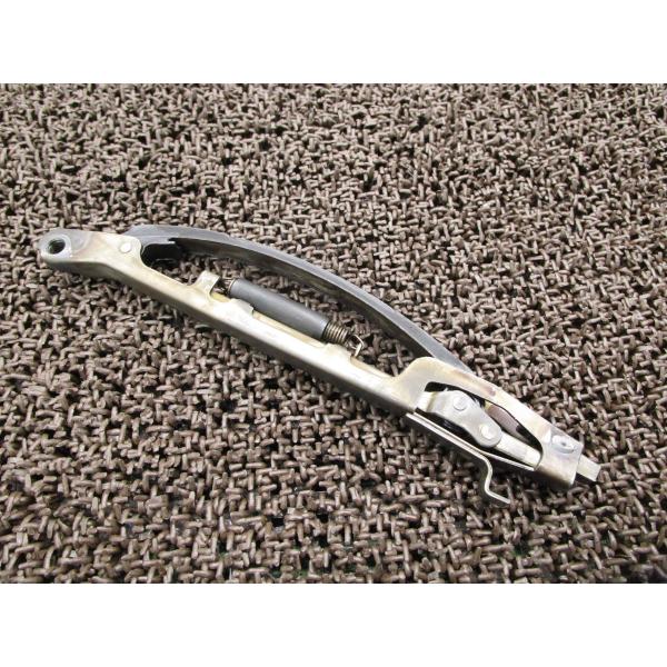 XR250　カムチェーンテンショナー商品説明始動確認済み車両からの取り外しとなります。使用感等に伴うキズございます。商品の状態は、画像にてご確認下さい。OH素材に、いかがですか♪中古品の為、神経質な方のご入札はご遠慮願います。【車両情報】■...