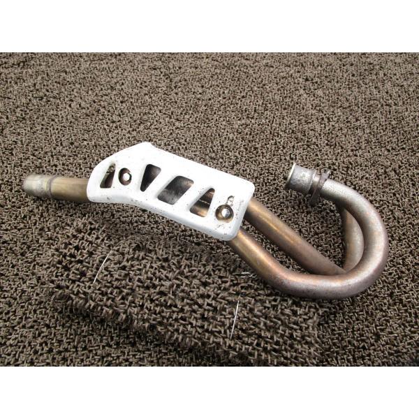 XR250　エキパイマフラー商品説明始動確認済み車両からの取り外しとなります。使用感等に伴うキズございます。カバーに割れございます(画像7枚目参照)。商品の状態は、画像にてご確認下さい。修復素材に、いかがですか♪中古品の為、神経質な方のご入...