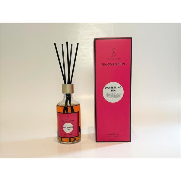 ※北海道・沖縄・離島は別途送料がかかります。本物の紅茶をイメージした心やすらぐ香り、鮮やかな色のエンボスパッケージが高級感を演出します。280mlと大容量なので長く香りを楽しめます。【香り】ダージリンティーの香り【容量】280mL【芳香期間...