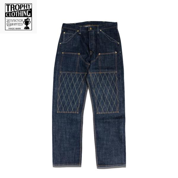 モータリゼーションが発達した1960年代。オイルと土に見られたアメリカの自由な雰囲気をイメージソースに生み出された代表的な1本。股上を適度に深くした腰回り、裾のもたつきを解消したシルエット。隠しリベット付きバックポケット、インシームは頑強な...