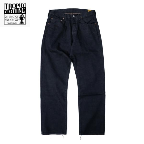 TROPHY CLOTHING定番シリーズのブラックデニムがリリース。色落ちする硫化の黒に対し褐色の少ない反応染めの茶色が色味を残し、履き込む事で表情の変わる魅力的な"黒"が誕生します。腿周りに適度なゆとりを残し裾にかけて自然にテーパードさ...