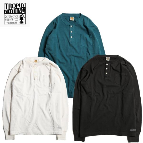 「Natural」「Gun Black」「Turquoise」の3色展開。1枚での着用は勿論、シャツのインナーにも重宝するアイテム。襟はフライスのヘンリーネック仕様で1605刻印入りオリジナルの猫目貝ボタンを使用しています。袖口は畦編みのデ...