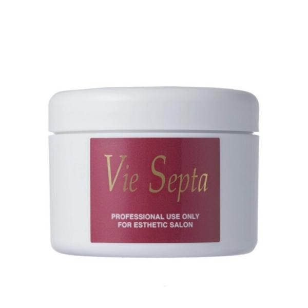 日焼けによるシミ・ソバカスを防ぐ保湿クリームです。お肌に潤いを与え、健やかに保ちます。【使用方法】ローションやエッセンス塗布後、適量を手に取り優しくマッサージしながら肌に馴染ませてください。【全成分】水、エタノール、BG、トリエチルヘキサノ...