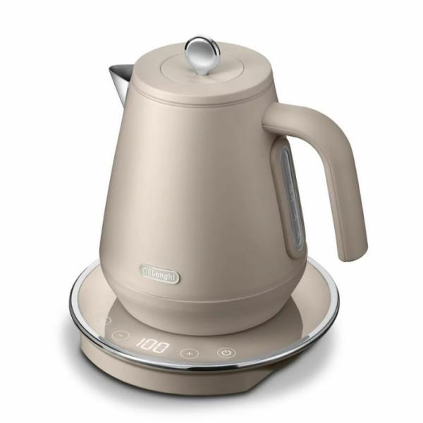 【商品説明】古代ギリシャ語で「選び出す」という意味を持つエクレティカ。それぞれの飲み物に最適な温度や操作音を選べ、使いやすさを追求。ステンレスにマット塗装を施した高級感と重厚感のあるイタリアンデザインで毎日を彩ります。9段階の温度設定機能（...