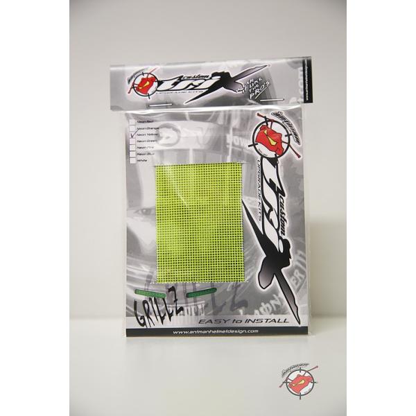 オーストラリアのAntman Helmet Designオリジナルパーツサイズ：10.5 × 4.2mm付属　：両面テープ材質　：ステンレス適合：BELL（ベル）SPARCO（スパルコ）STILO OMP 等や ARAI（アライヘルメットS...